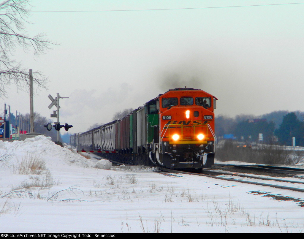 BNSF 8106